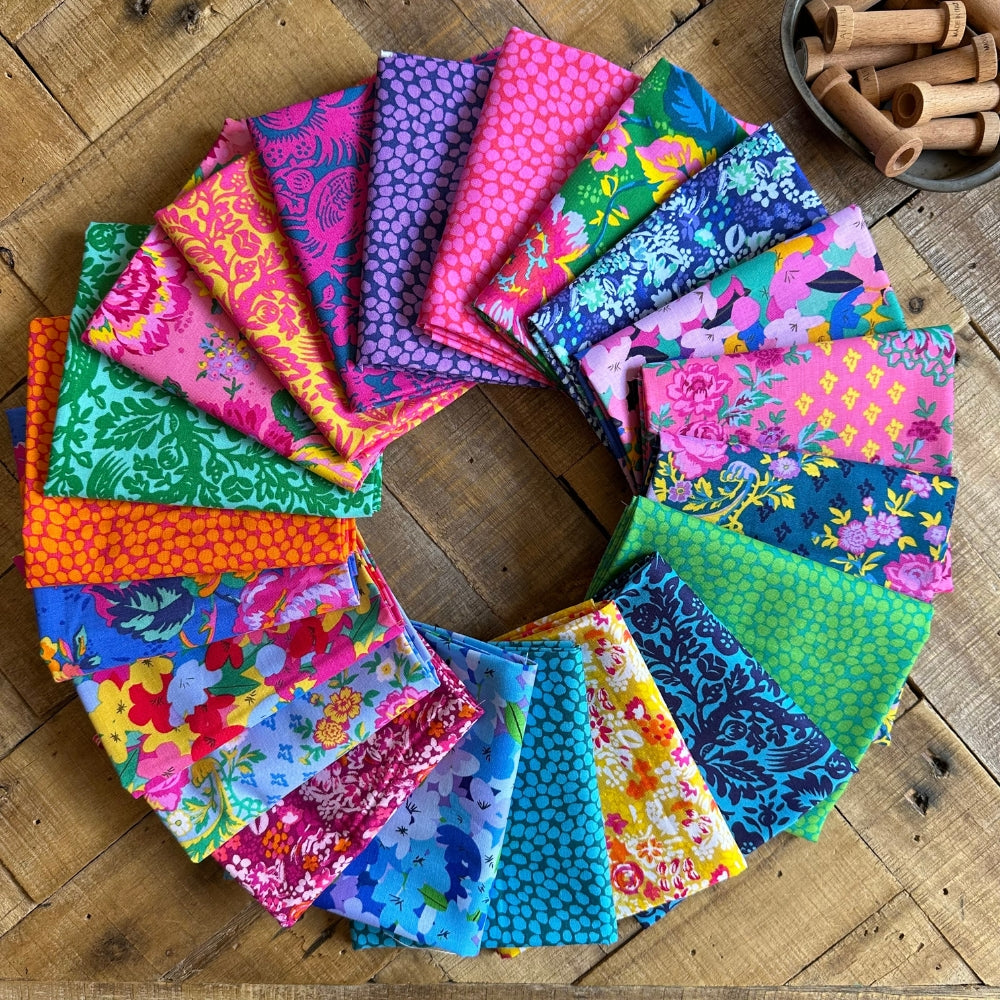 West Palm Beach Fat Quarter Bundle – Fabric Sauce